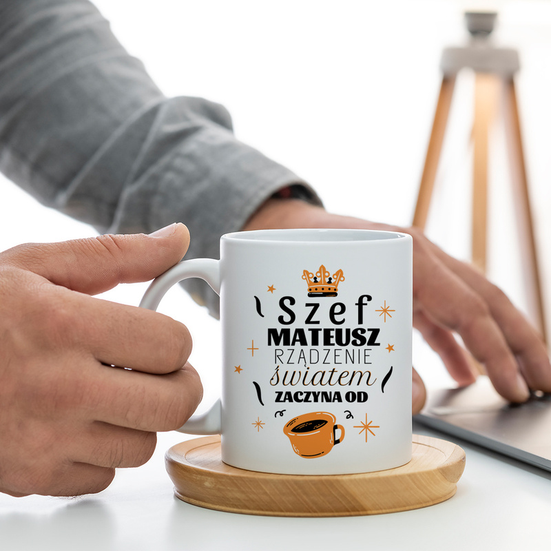 Kubek dla szefa / kawa na start / 330 ml | Prezenty \ Prezent dla szefa Prezenty \ Prezenty na ...